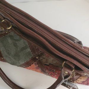 Relic | Bags | A Relic Womens Tapestry Patchwork Handbag Purse Satchel ...